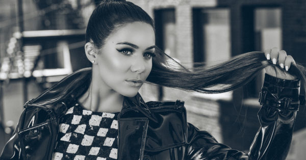 Image Gallery – The Official Site of Amanda